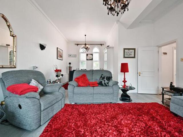 For Sale 3 Bedroom Shared Living/roommate Brighton Brighton And Hove DLS100096696
