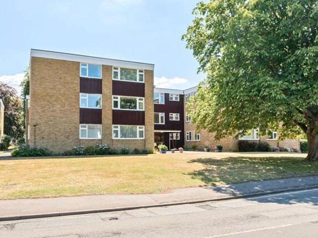 For Sale 3 Bedroom Shared Living/roommate Epsom Surrey DLS100953730