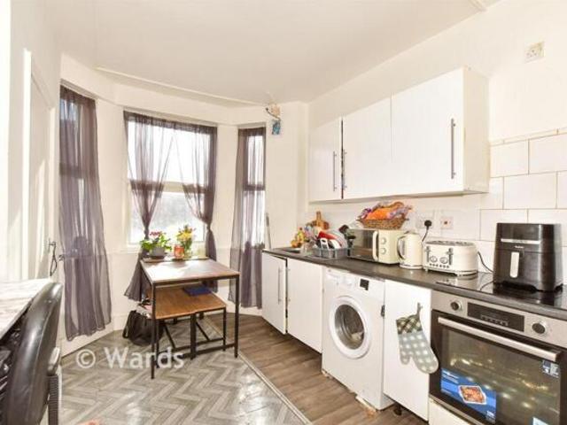 For Sale 3 Bedroom Shared Living/roommate Folkestone Kent DLS101379016