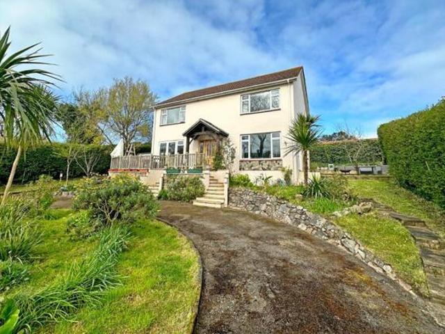 For Sale 3 Bedroom Shared Living/roommate Guernsey Guernsey DS98968836