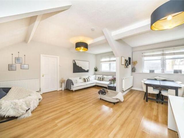 For Sale 3 Bedroom Shared Living/roommate Greenwich Greater London DS100502899