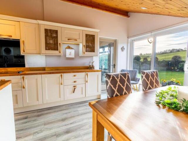 For Sale 3 Bedroom Shared Living/roommate Harrogate North Yorkshire DS98504080