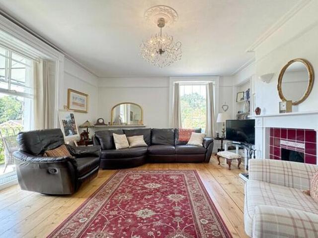 For Sale 3 Bedroom Shared Living/roommate Lymington Hampshire DS99130276