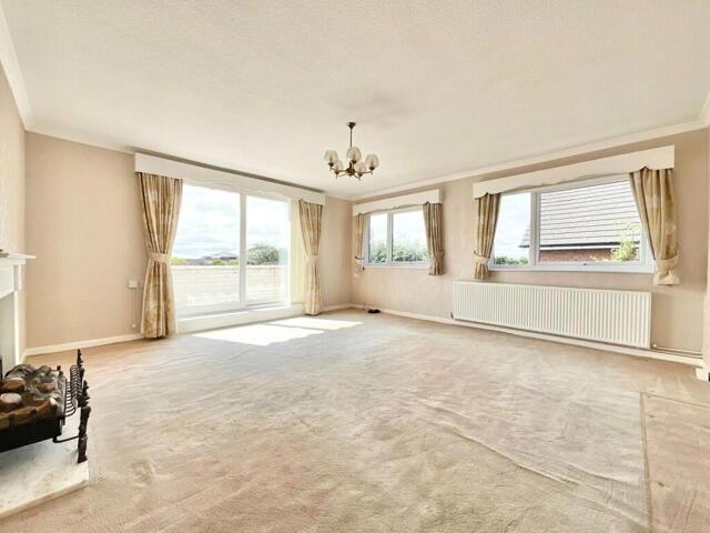For Sale 3 Bedroom Shared Living/roommate Lancs Lancashire DS99130413