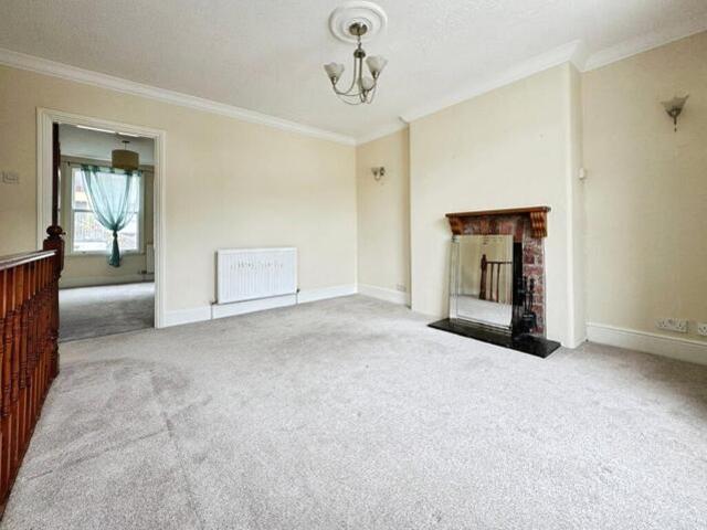 For Sale 3 Bedroom Shared Living/roommate Looe Cornwall DS98649340