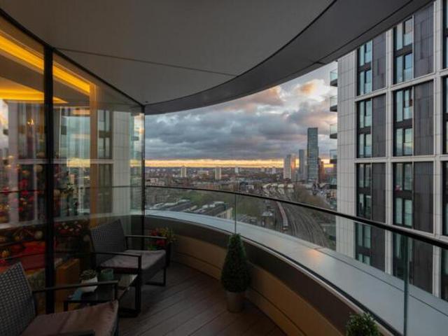 For Sale 3 Bedroom Shared Living/roommate London Greater London DLS98545656