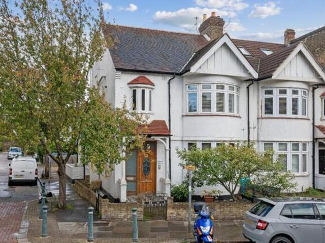 For Sale 3 Bedroom Shared Living/roommate London Greater London DLS98766156