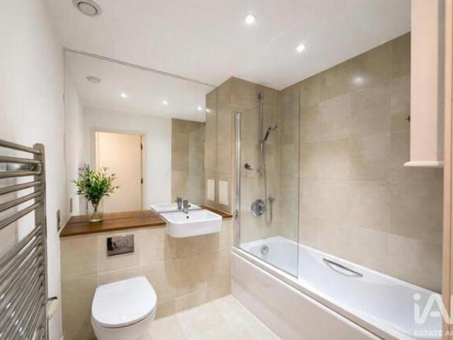 For Sale 3 Bedroom Shared Living/roommate London Greater London DS100191937