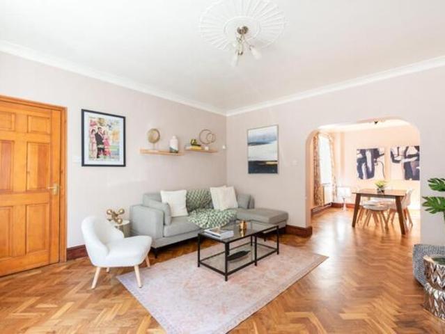 For Sale 3 Bedroom Shared Living/roommate London Greater London DS100614959