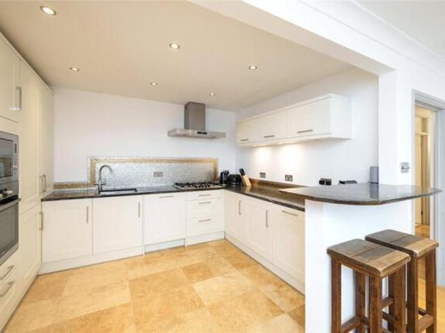 For Sale 3 Bedroom Shared Living/roommate Londres Greater London DLS100097027