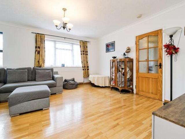For Sale 3 Bedroom Shared Living/roommate Londres Greater London DS99161436