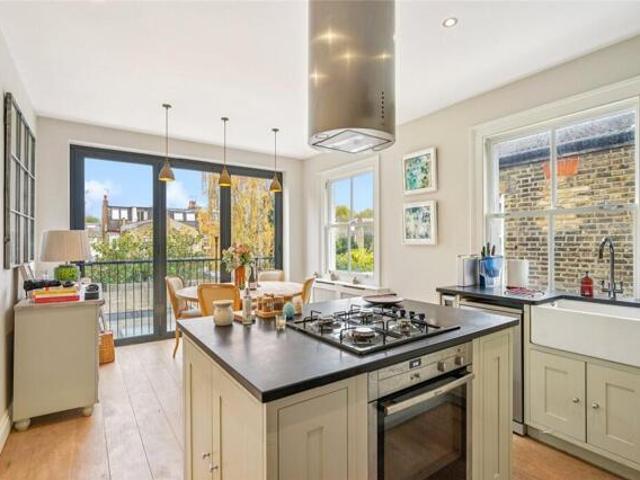 For Sale 3 Bedroom Shared Living/roommate Londres Greater London DS99523784