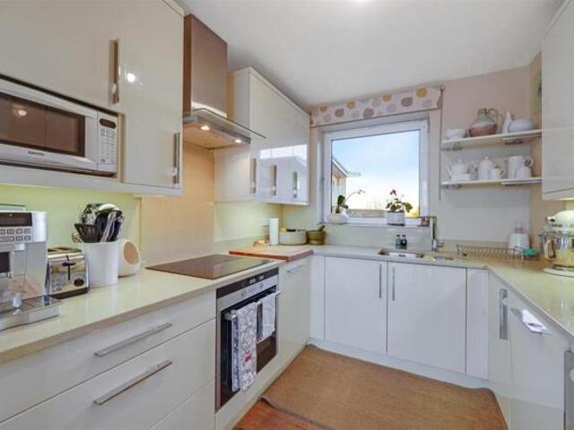 For Sale 3 Bedroom Shared Living/roommate Londres Greater London DS101231626