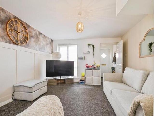 For Sale 3 Bedroom Shared Living/roommate Stockton On Tees Stockton on Tees DLS101316453