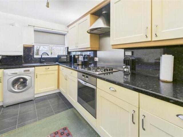 For Sale 3 Bedroom Shared Living/roommate Sunderland Sunderland DS99092636