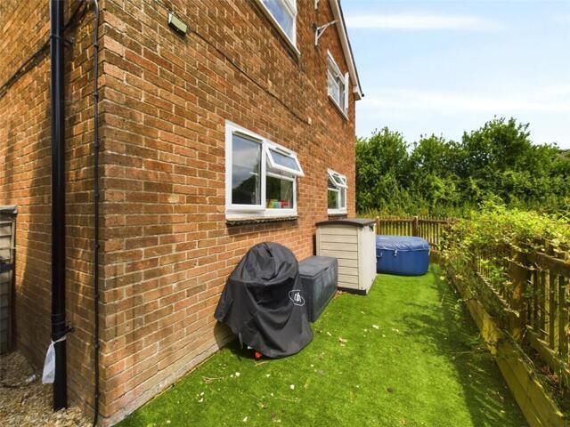 For Sale 3 Bedroom Shared Living/roommate Sydenham Oxfordshire DLS100342998