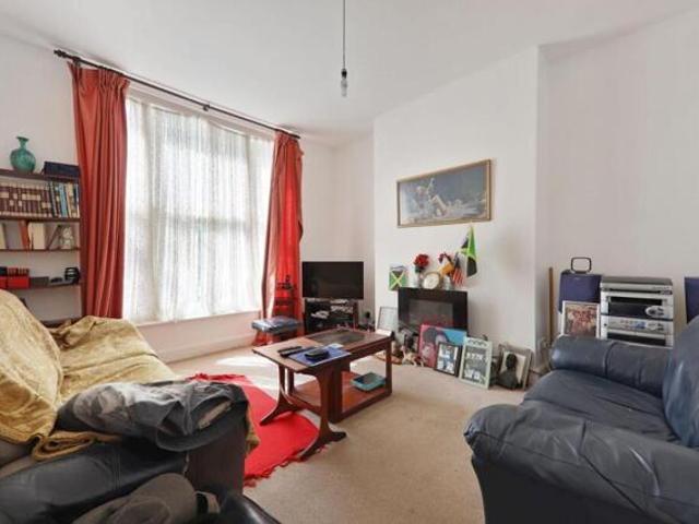 For Sale 3 Bedroom Shared Living/roommate Sydenham Great London DLS98386932