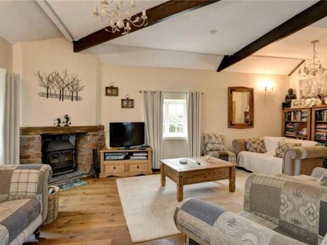 For Sale 3 Bedroom Shared Living/roommate Taunton Somerset DLS99688492