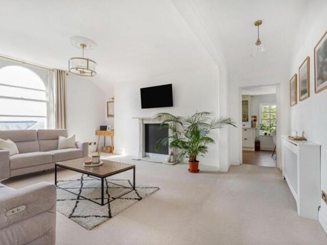 For Sale 3 Bedroom Shared Living/roommate Torquay Torbay DS99436821
