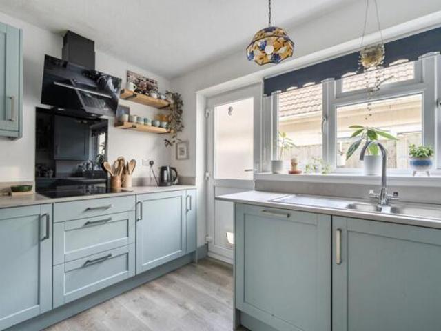 For Sale 3 Bedroom Shared Living/roommate West Sussex West Sussex DS101855996