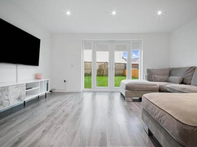 For Sale 3 Bedroom Villa North Ayrshire North Ayrshire DLS98612260