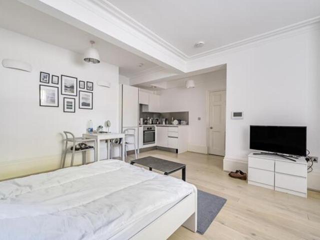 For Sale Apartment Berkshire Reading DS100649243