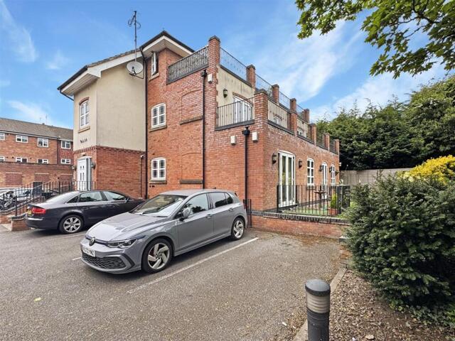 For Sale Apartment Bulkington Warwickshire DS98278058