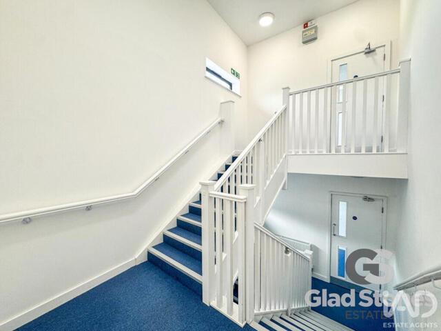For Sale Apartment Plymouth Plymouth DLS98612273