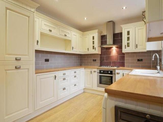 For Sale 2 Bedroom House Doncaster Doncaster DS89044122