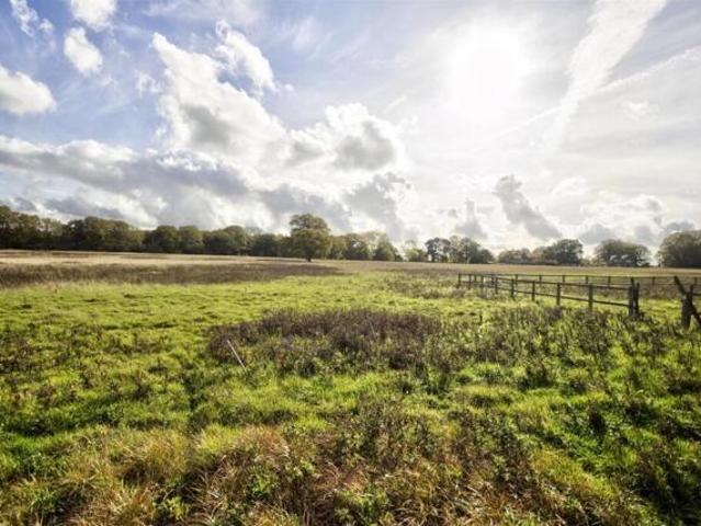 For Sale Land Surrey Great London DS101676589
