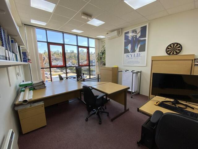 For Sale Office Chesham Buckinghamshire DS100786812