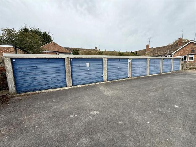 For Sale Parking Ramsbury Ramsbury DLS101743319