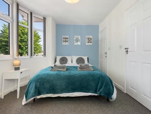 For Rent 4 Bedroom Apartment Coventry Coventry DS98496016