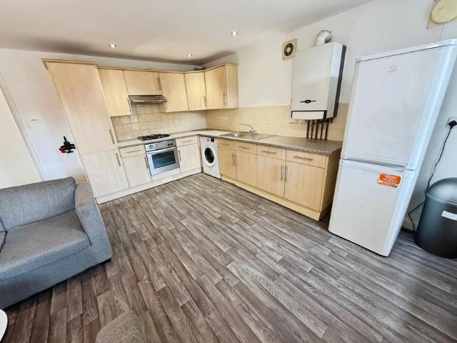 For Rent 4 Bedroom Apartment Lenton East Midlands DS98286228
