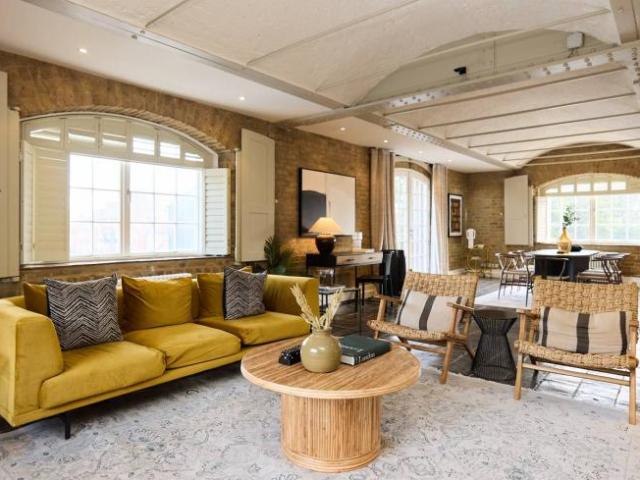 For Rent 4 Bedroom Apartment London London DS95485907