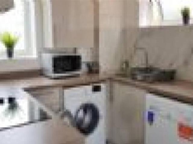 For Rent 4 Bedroom Apartment London London DS101823732