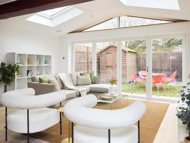 For Rent 4 Bedroom Apartment London London DS101936499