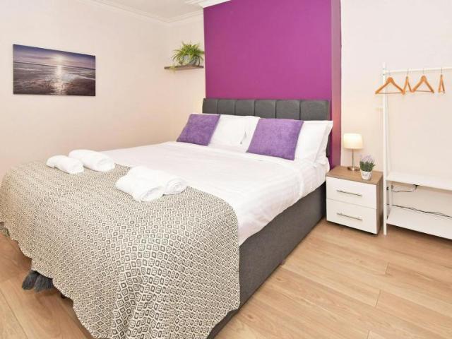 For Rent 4 Bedroom House Crewe Crewe DS99939198