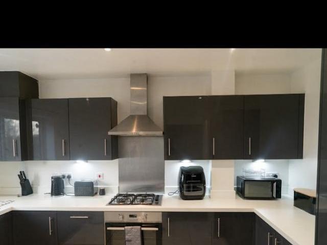 For Rent 4 Bedroom House Ashford Ashford DS86113510