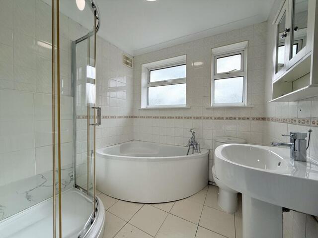 For Rent 4 Bedroom House Broadstairs Kent DS101225445