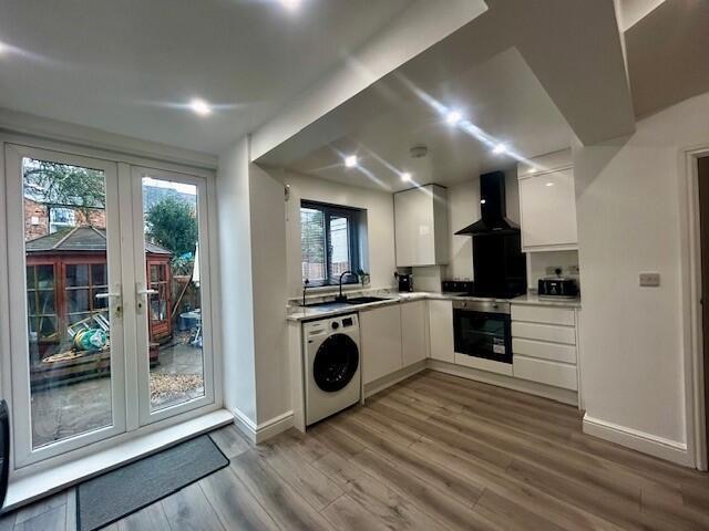For Rent 4 Bedroom House Derby Derbyshire DS101089631