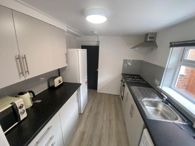For Rent 4 Bedroom House Edgbaston West Midlands DS98286176