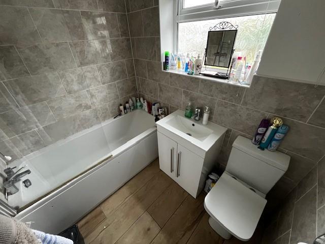 For Rent 4 Bedroom House Fishponds South West DLS98286276