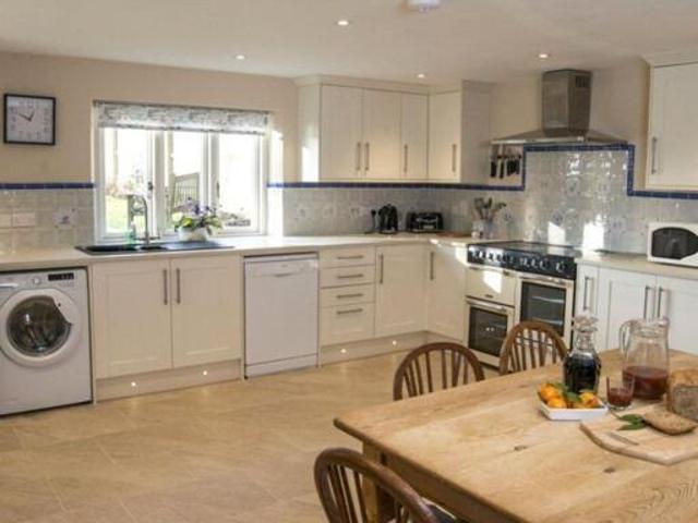 For Rent 4 Bedroom House Kingham Oxfordshire DLS100513532