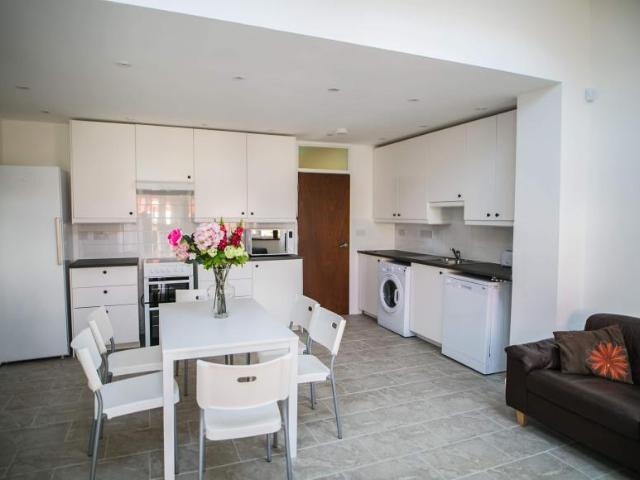 For Rent 4 Bedroom House Harborne West Midlands DS101688734