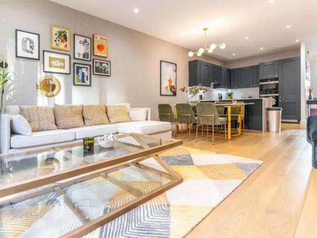 For Rent 4 Bedroom House London London DLS79625621