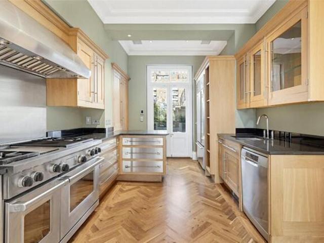 For Rent 4 Bedroom House Londres Great London DLS101113515