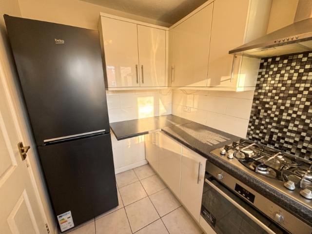 For Rent 4 Bedroom House Lenton East Midlands DLS100632058