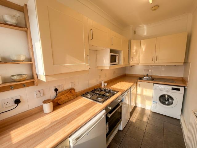 For Rent 4 Bedroom House Lenton East Midlands DS100632063