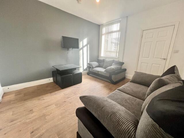 For Rent 4 Bedroom House Stoke On Trent Staffordshire DLS99889637
